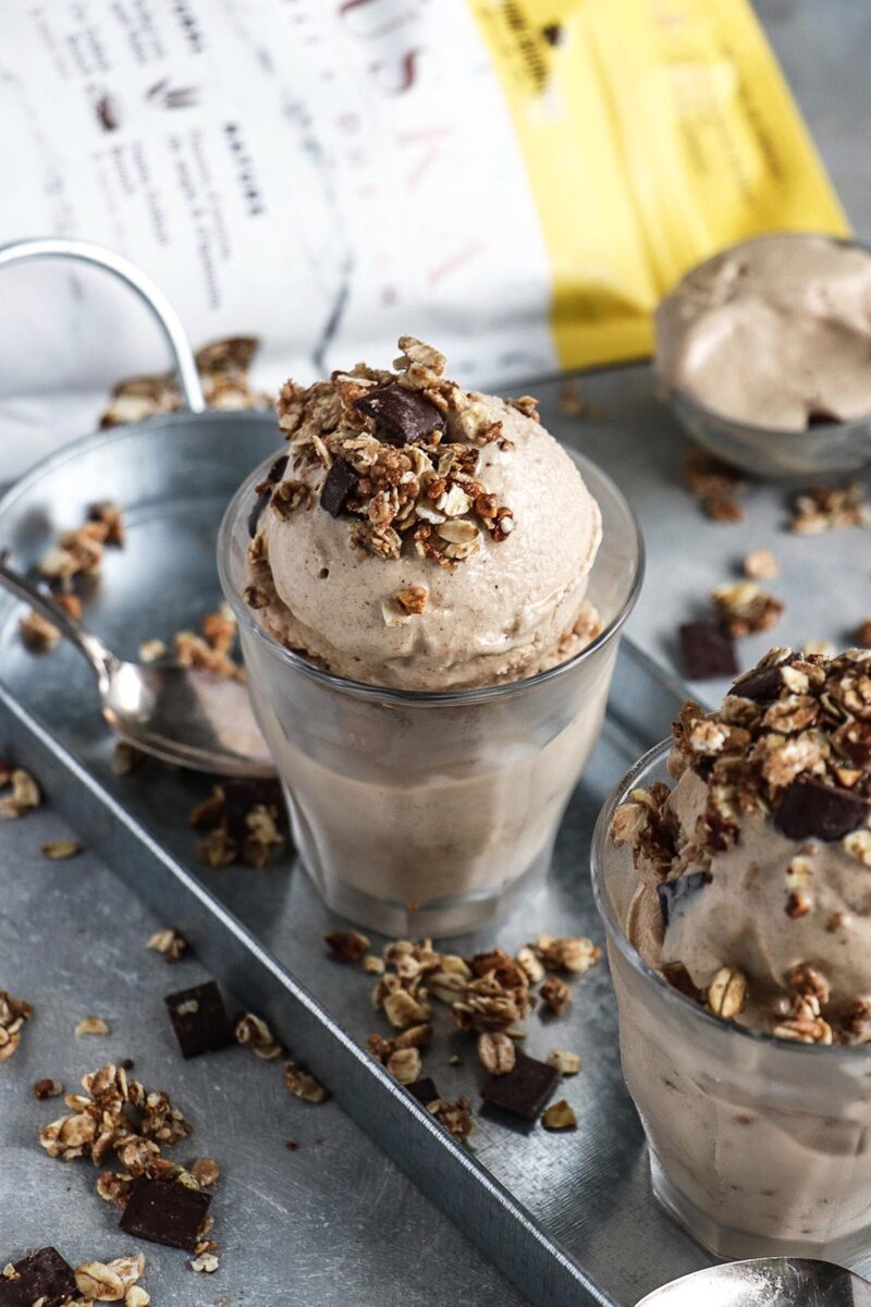 Vegan Ice Cream, Muesli and Chocolate, Cookie Dough | La Fourmi